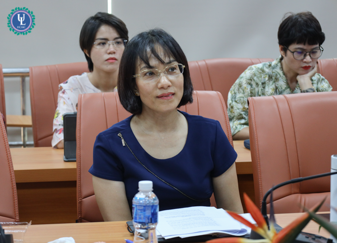 GS.TSKH. Lê Văn Cảm nói chuyện chuyên đề "Học thuyết về hoàn thiện hệ thống pháp luật hình sự ...